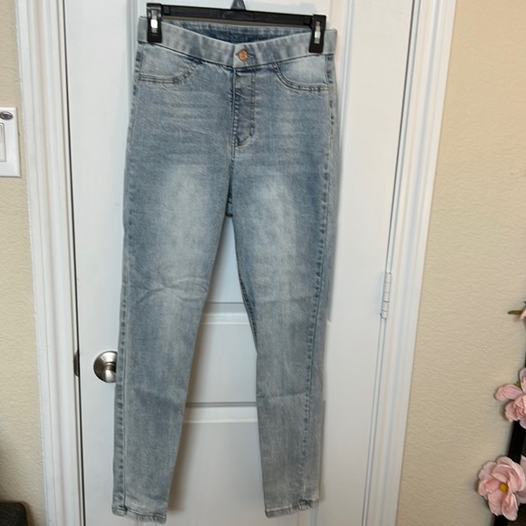 NOBO | Jeans | Nobo Pull On Jeans 4 Flat Waist With 26 Inseam Super ...